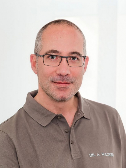 Willkommen • Dr. med. Alexander Wacker
